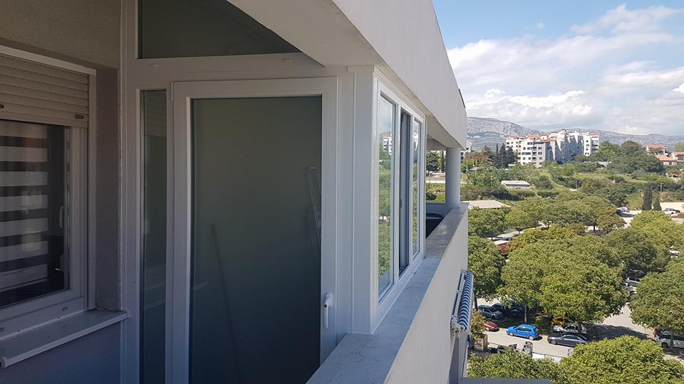 Verus Pro Split - PVC stolarija ALU Staklo - Prozori i Vrata